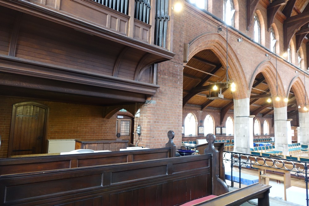St Mellitus, Church Road, Hanwell « London Churches in photographs