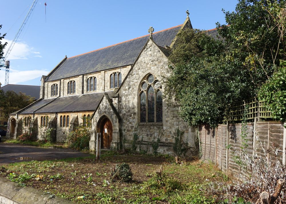 Holy Trinity, Uxbridge Road, Southall « London Churches in photographs