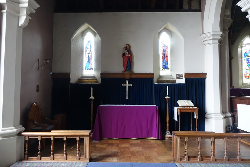 Holy Trinity, Twickenham Green, Twickenham « London Churches in photographs