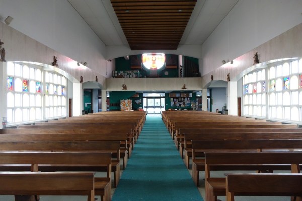 Whitton « London Churches in photographs