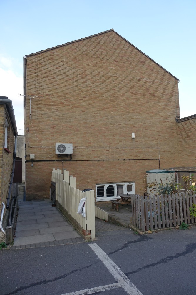 St Edmund of Canterbury, Nelson Road, Whitton (Roman Catholic) « London ...