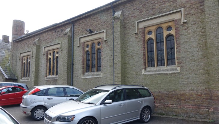 St John the Apostle, High Road, Whetstone « London Churches in photographs