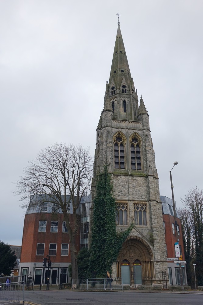 St Catherine (former), High Street/Hanworth Road, Feltham « London ...