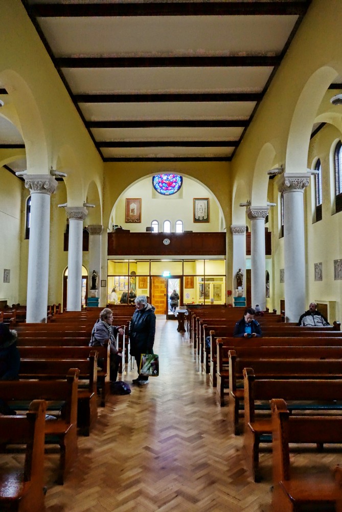 St Lawrence, The Green, Feltham (Roman Catholic) « London Churches in ...