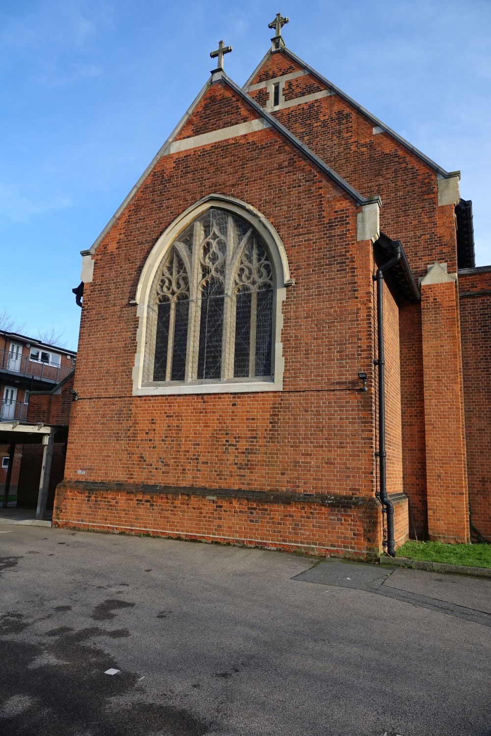 St Paul, Barley Lane, Goodmayes « London Churches in photographs