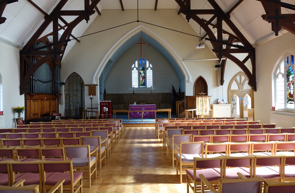 Christ Church with St Philip, Ruskin Drive, Worcester Park « London ...