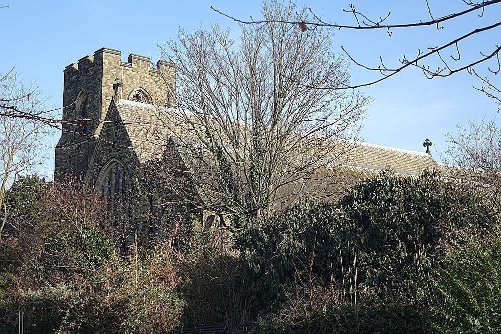 St John the Divine, High Path, Merton « London Churches in photographs