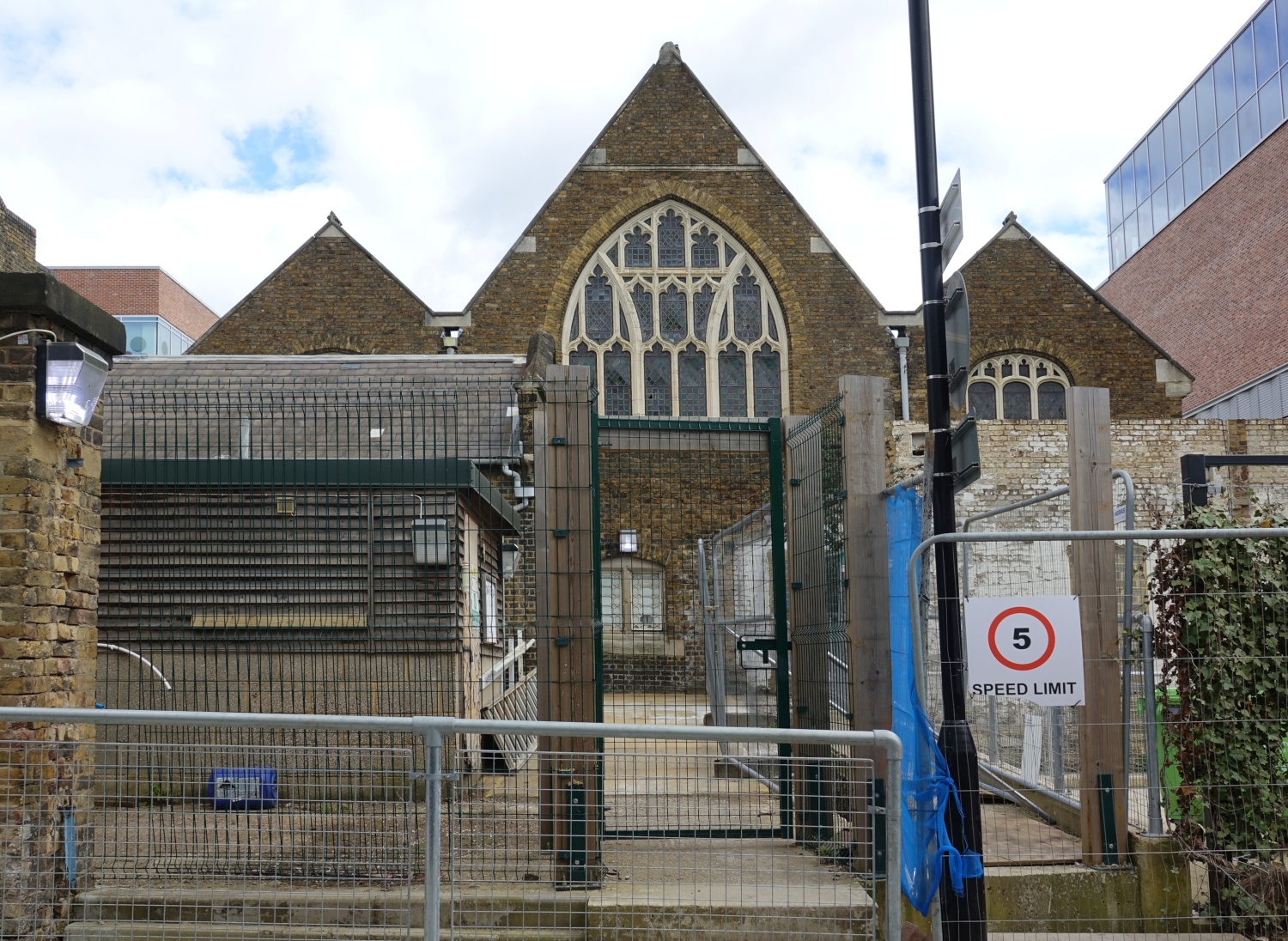 Chapel (Former), Springfield Hospital, Tooting « London Churches in ...