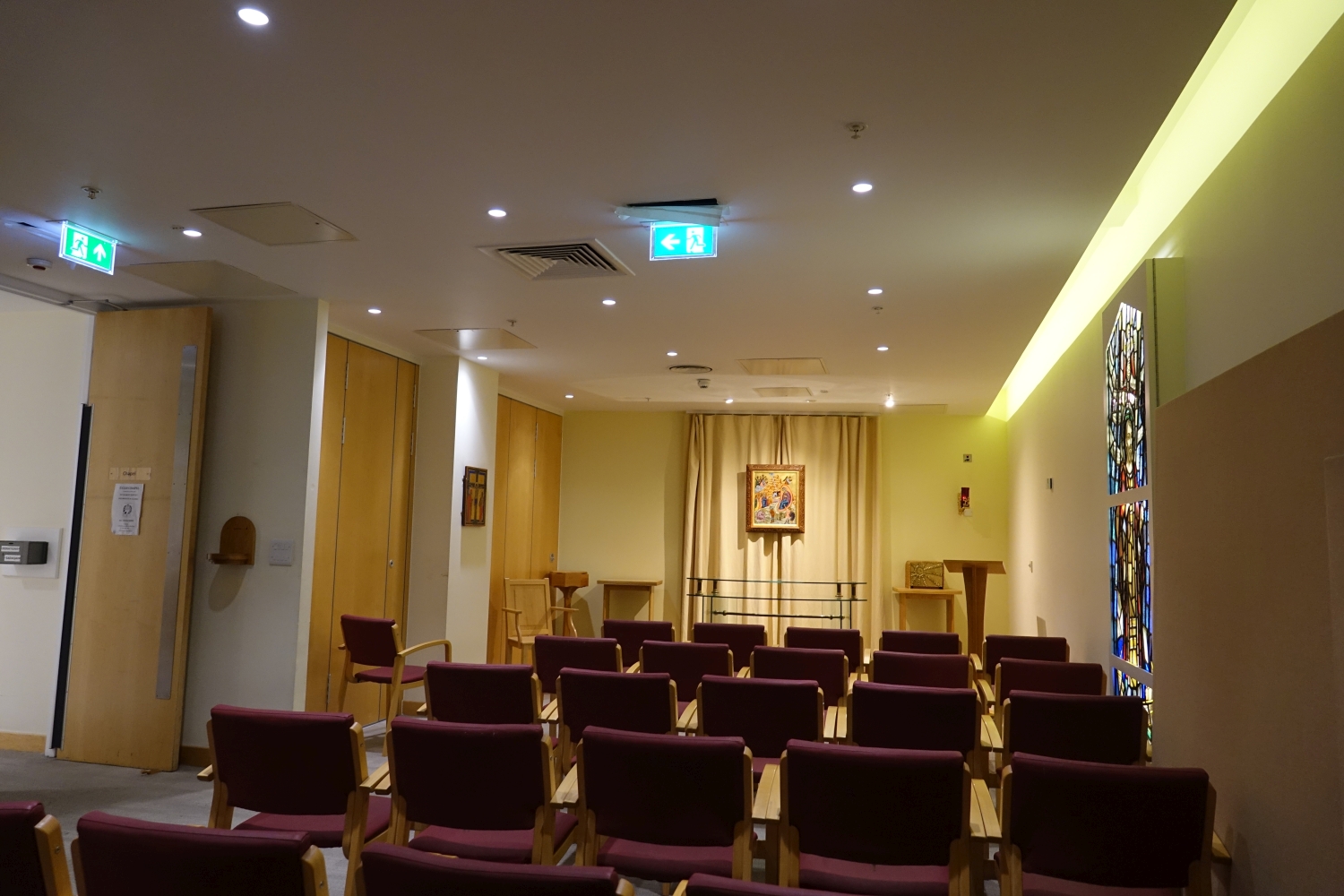 Chapel, University College Hospital, Euston Road « London Churches in ...