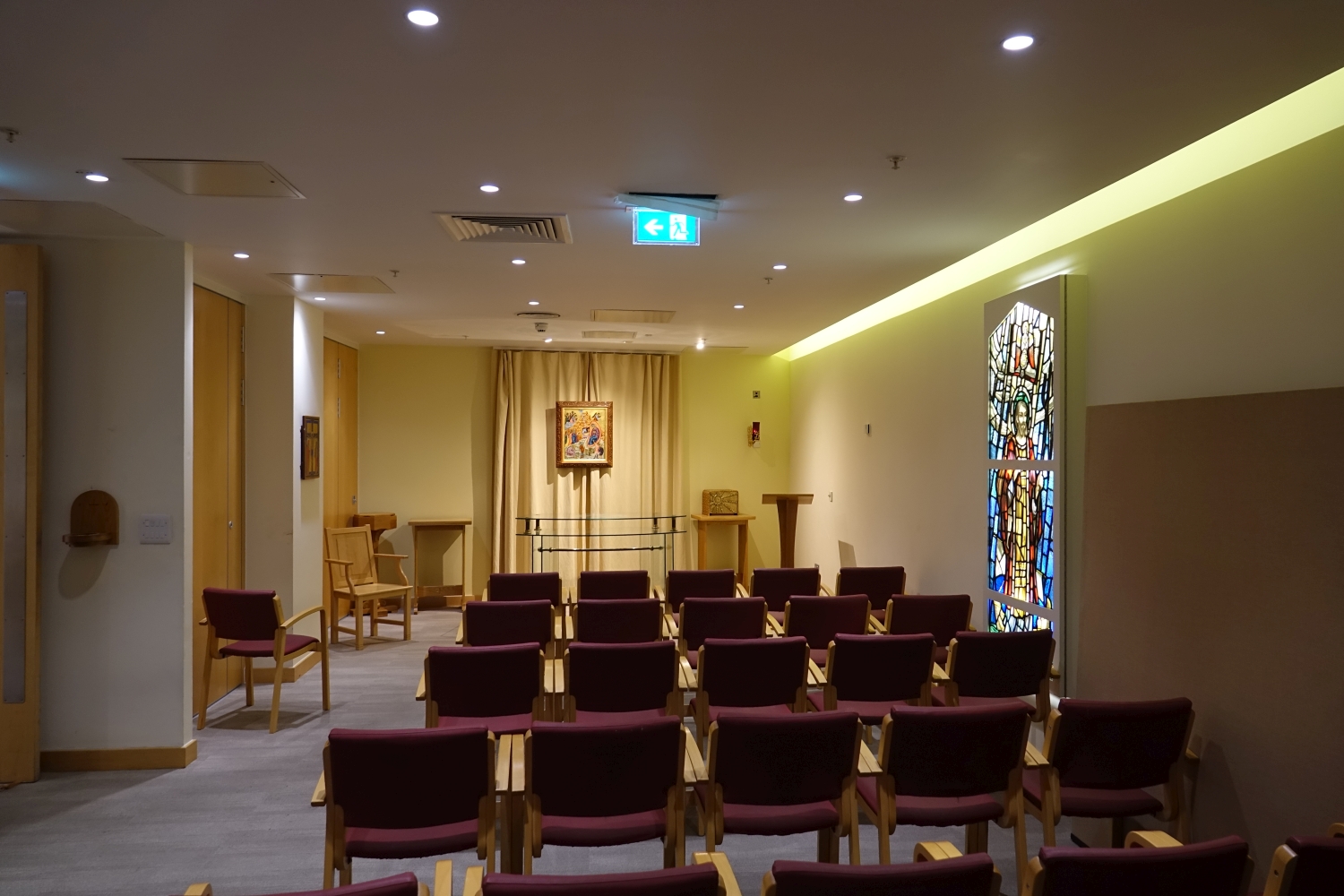 Chapel, University College Hospital, Euston Road « London Churches in ...